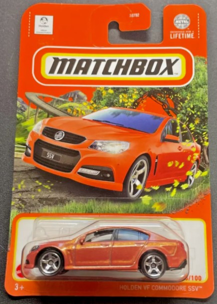 Matchbox 2024 #068/100 Holden VF Commodore SSV, orange – Ignition Diecast