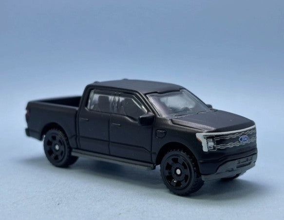 Matchbox 2024 #028/100, 2022 Ford F-150 Lightning, NEW/LOOSE, matte bl ...